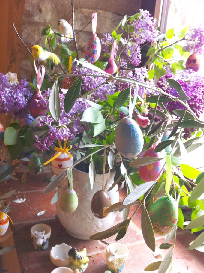 easter {2016} - Elizabeth Minchilli
